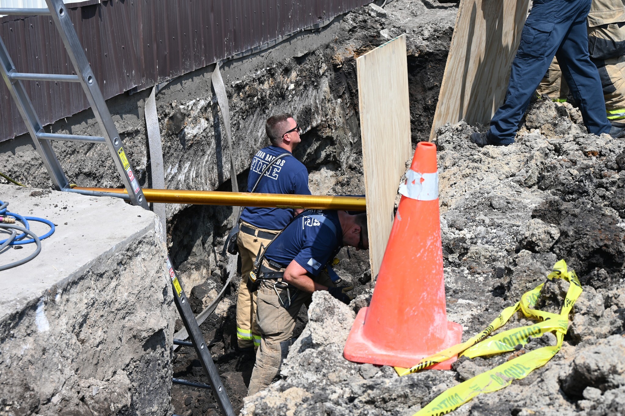 Trench Safety: Cedar Rapids Trench Rescue – Iron Lot