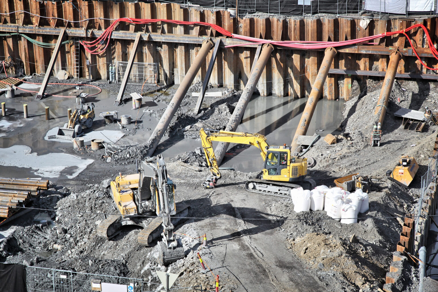 Sheet Pile Applications And Benefits of Sheet Piling – Iron Lot