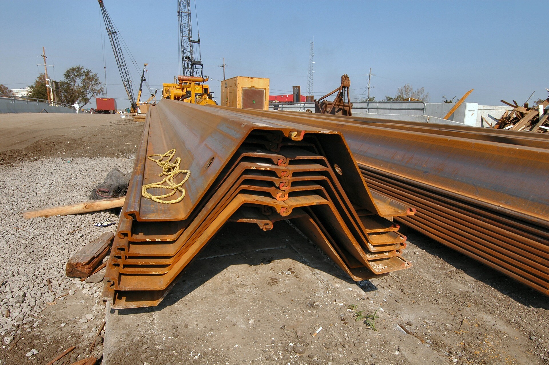 Sheet Pile Applications And Benefits of Sheet Piling – Iron Lot