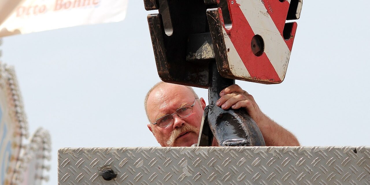 Rigging Safety - Iron Lot